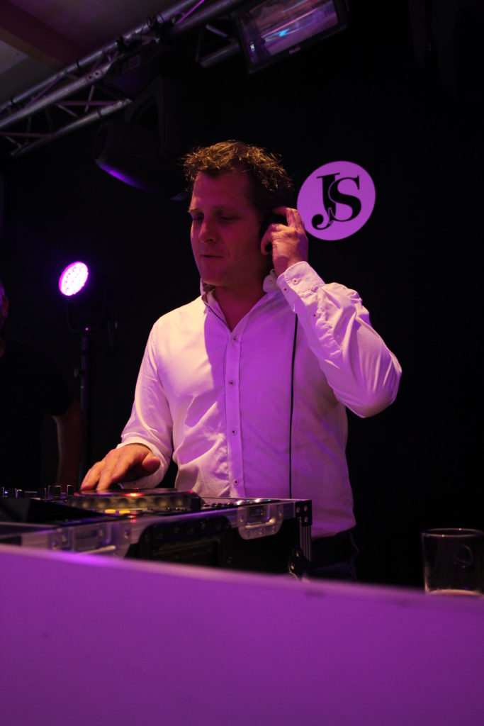 DJ Kevin - Exclusief.DJ